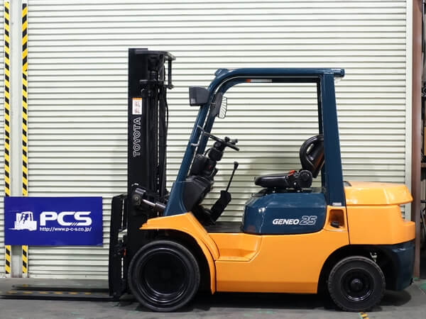 7FD25 2.5トン ディーゼル 【中古フォークリフトのPCS】